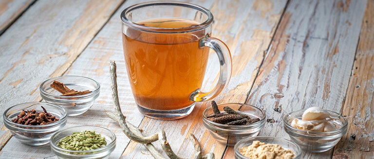 How To Make Kadha At Home? 3 Immunity Boosting Easy Kadha Recipe